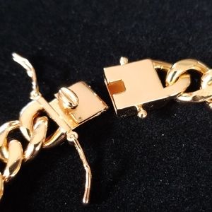 Jewelry | 18k Goldplated Cuban Chain Bracelet Nwt | Poshmark